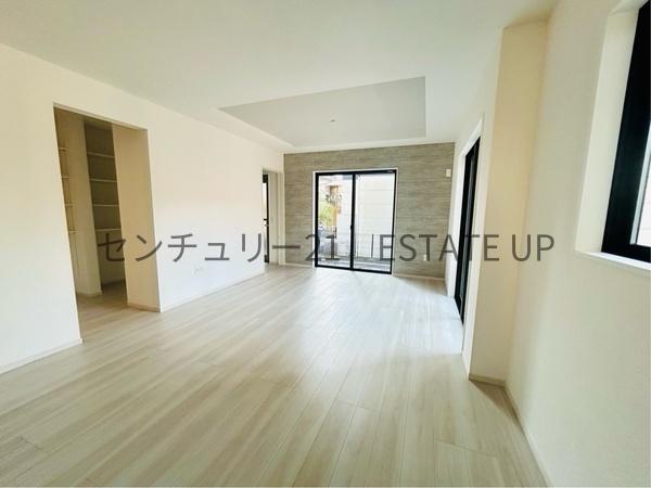 鹿児島市西田3丁目の新築一戸建て[209401-556]【センチュリー21】